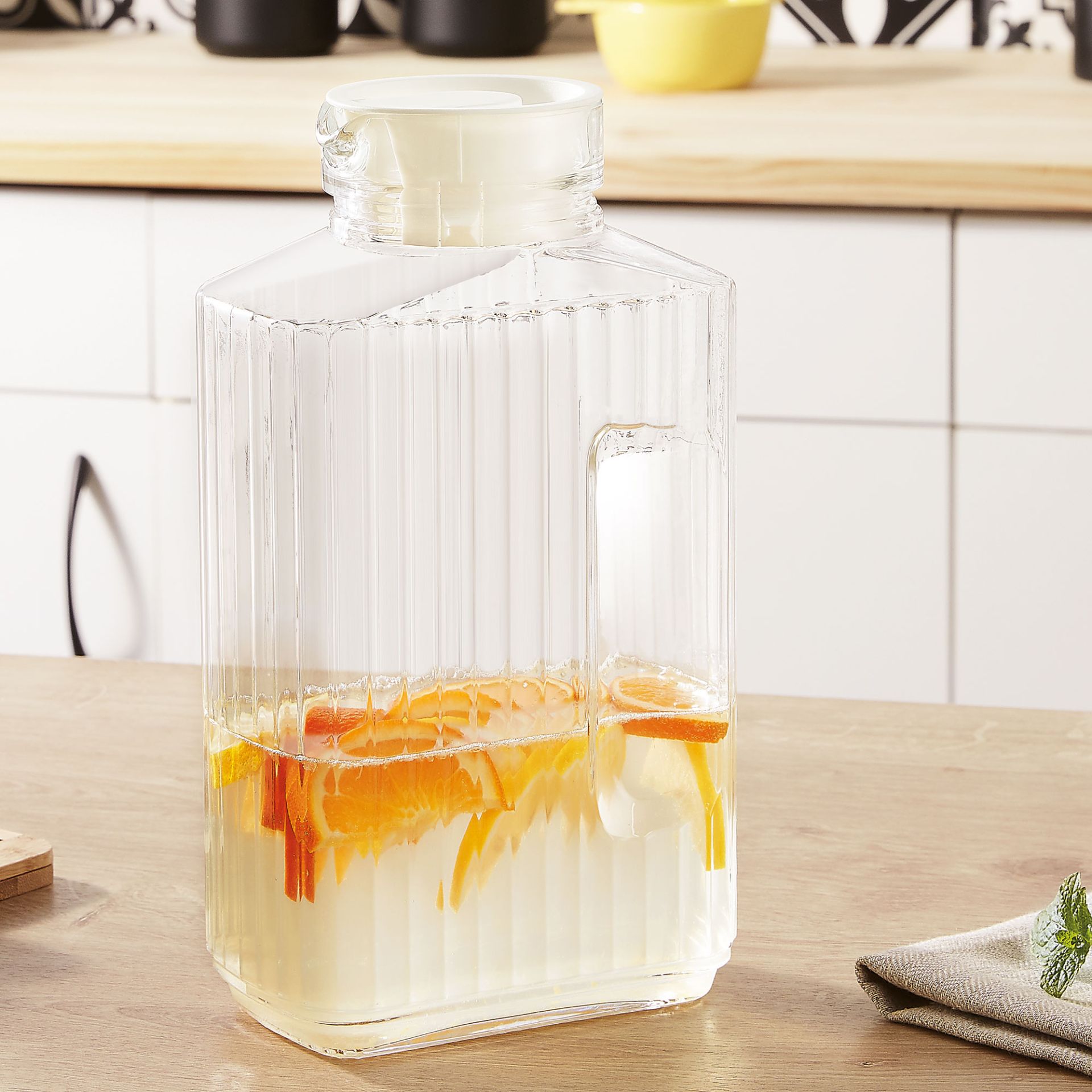 Carafe/pitcher 'Quadro' by Luminarc - 2,0l (1 pc.)